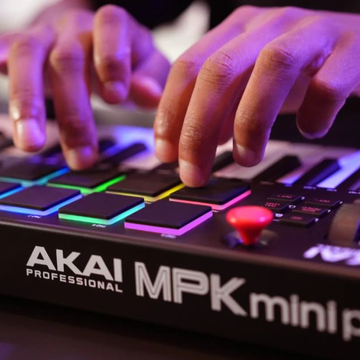 MPK MINI PLUS | Akai Professional