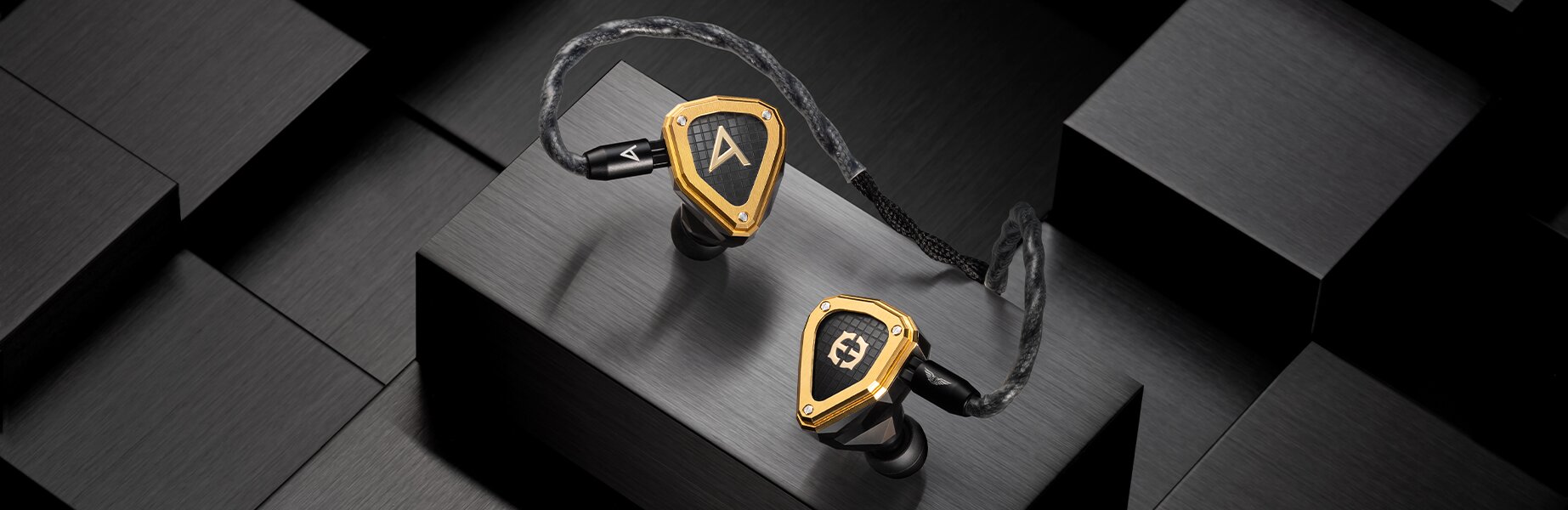 NOVUS Review: A New Astell&Kern & Empire Ears IEM