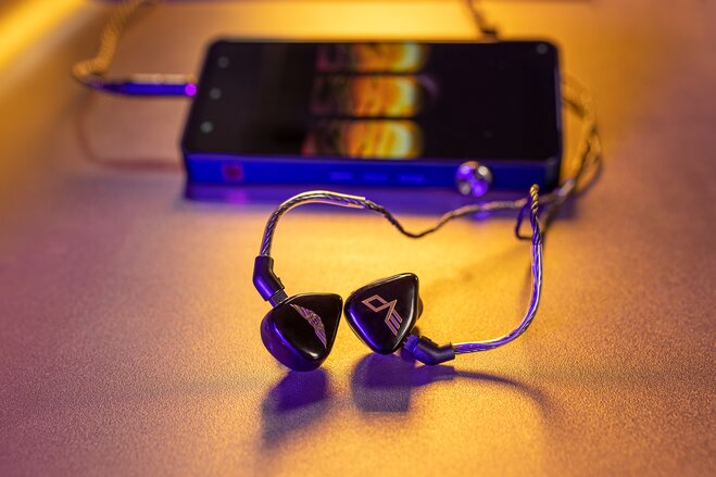 IEM Buyers Guide: Universal & Custom In-Ear Monitors