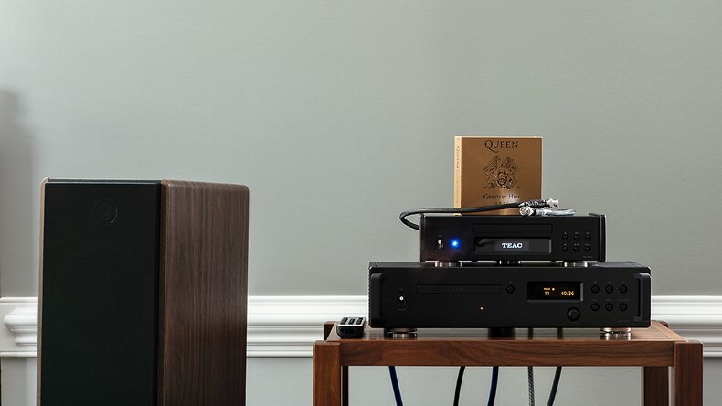 TEAC's CD Transport Lineup: Review of VRDS-701T, VRDS-701 & PD-505T