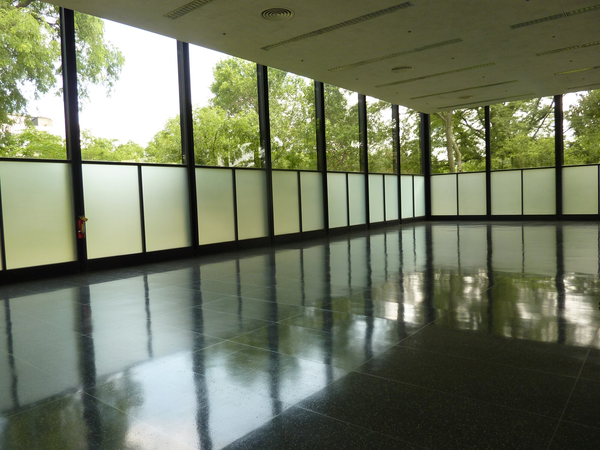 Universal Space | Chicago Architecture Center