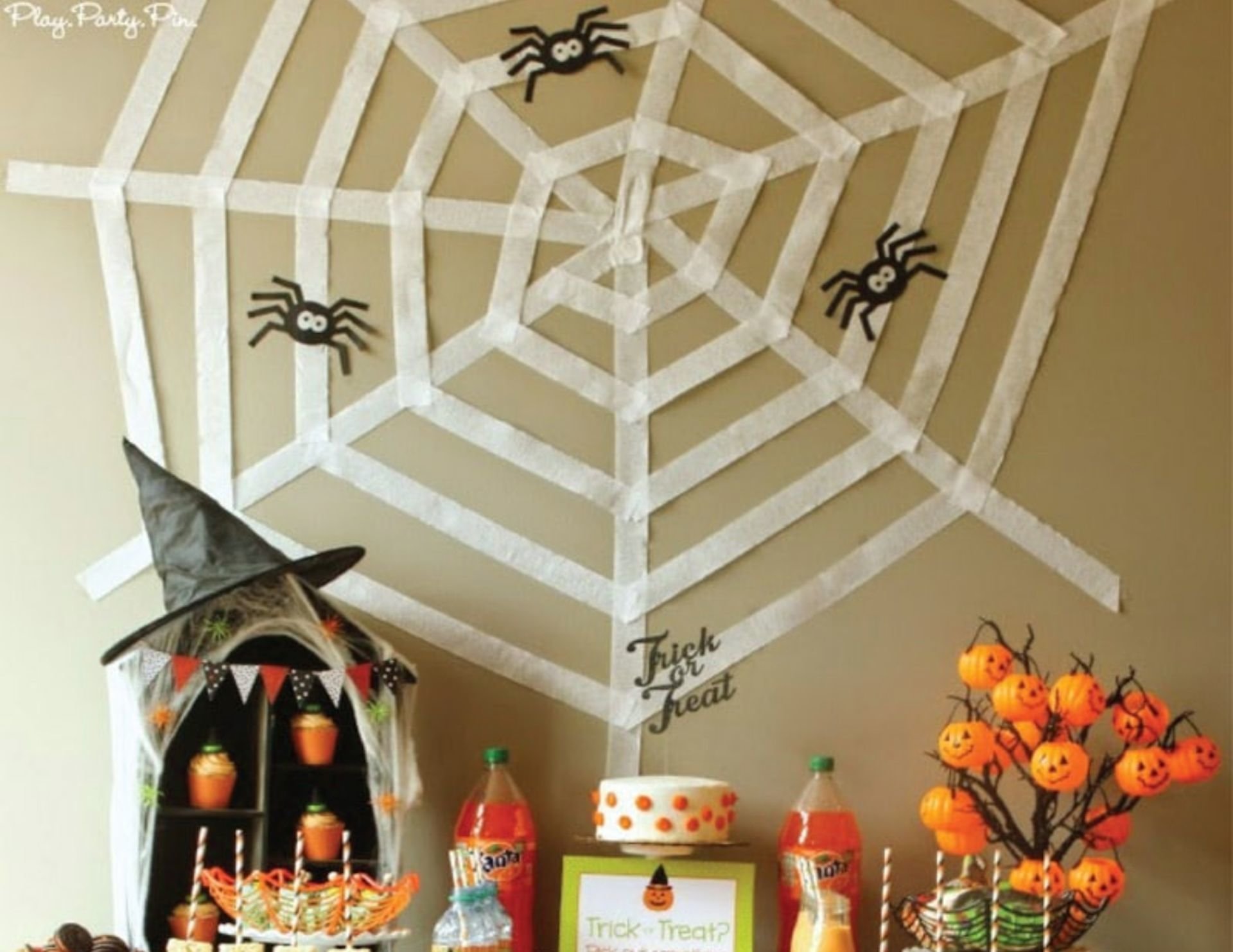 Chatbooks | Halloween Photo Booth Ideas - Best DIY Halloween Photo ...