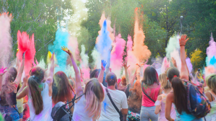 How to Celebrate Holi in the UK