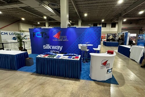 Tension Fabric vs Pop-Up Displays: A Full Breakdown