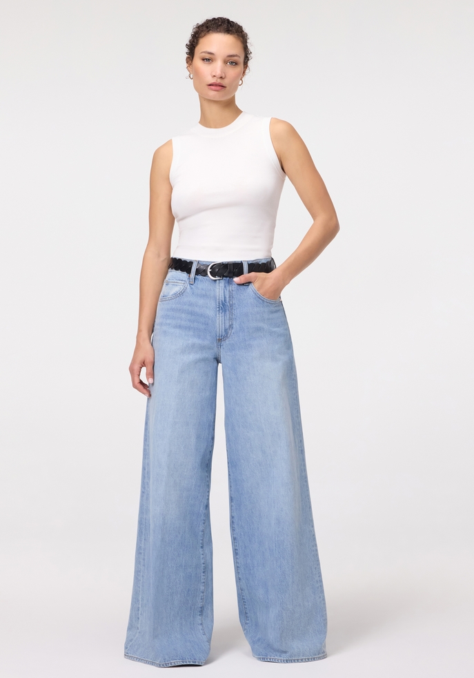 Women's Denim Fit Guide | Wide Leg Fit - PAIGE