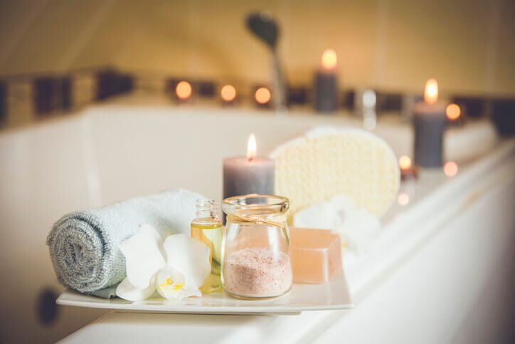 How to Make a Relaxing Bath | Bath Fitter