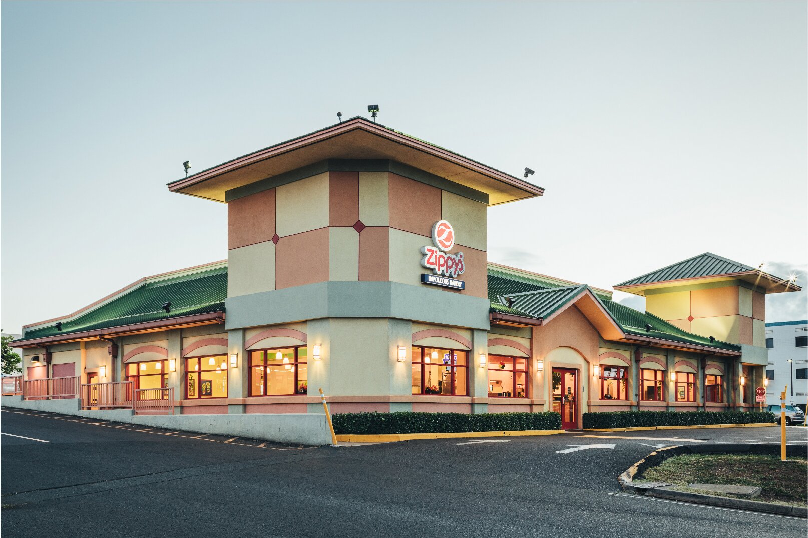 Waipahu - Zippyʻs Restaurants