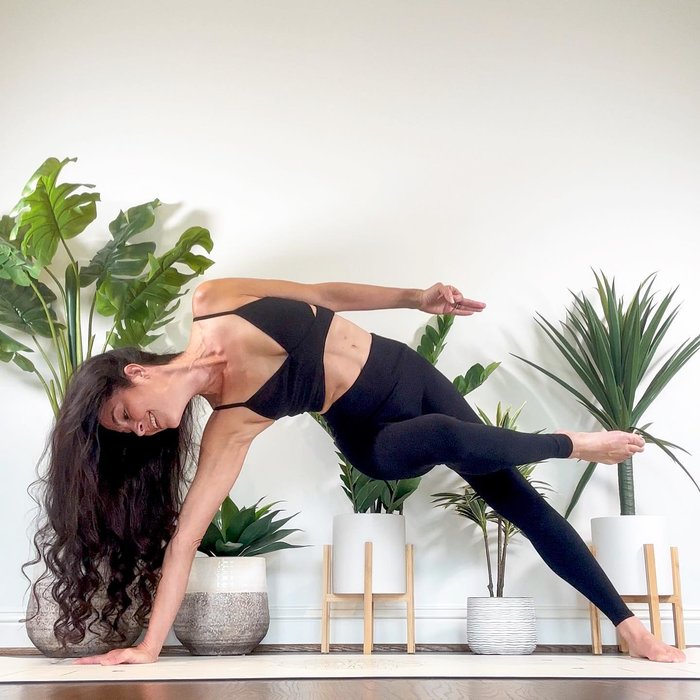 Diving into Yoga: Philosophy and the Many Paths of Practice | Fabletics ...