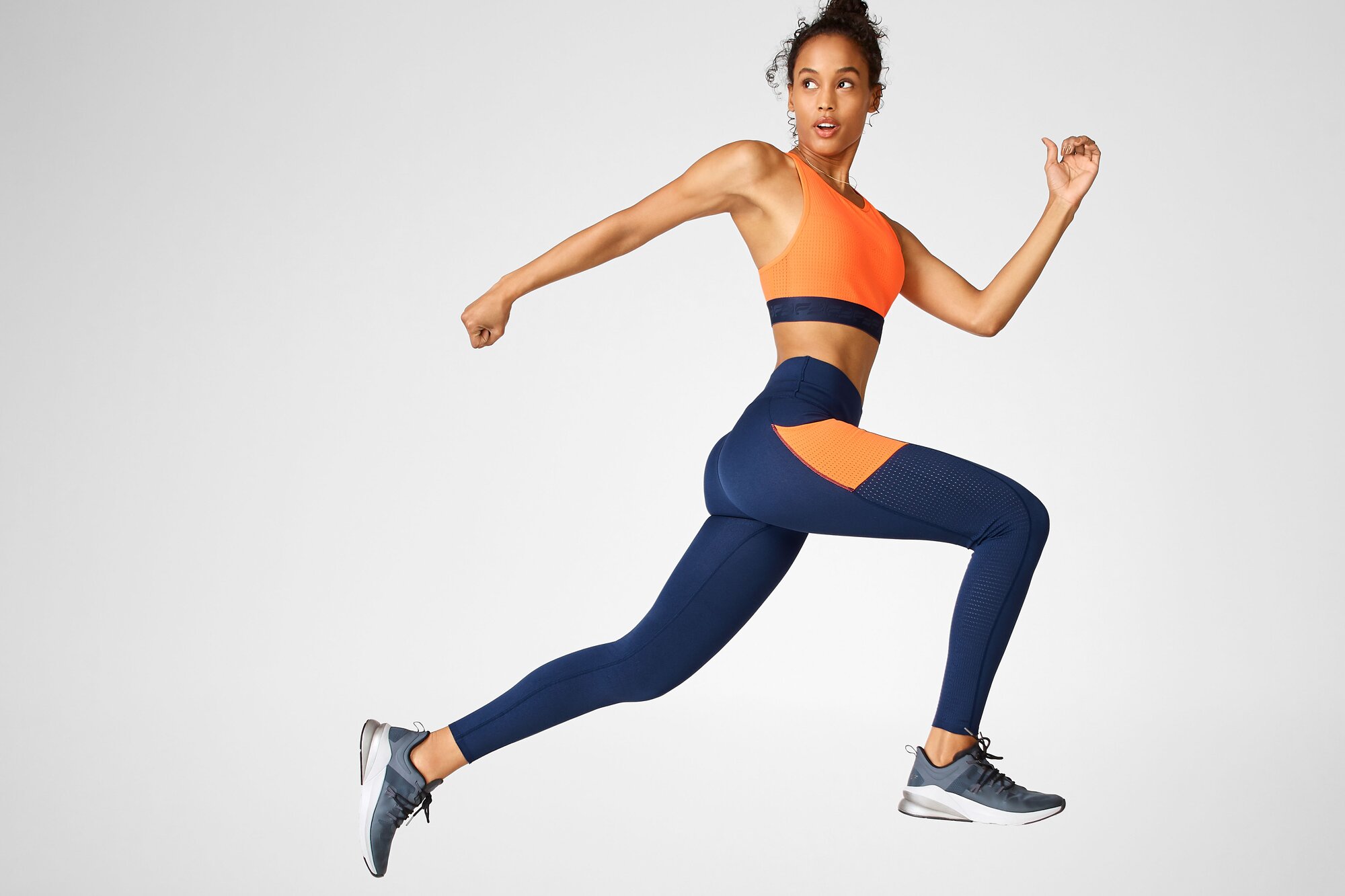 Choosing the Perfect Fabletics Leggings: A Fabric Guide | Fabletics VIP ...