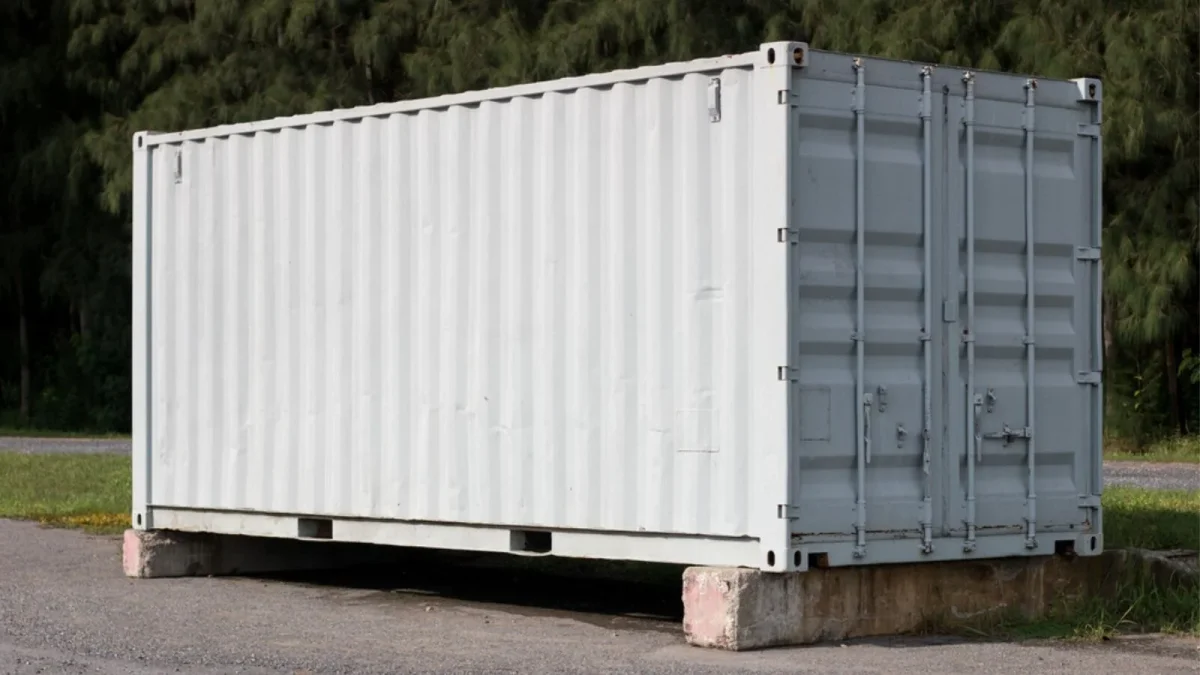 The Best Foundation for Shipping Containers | Boxhub