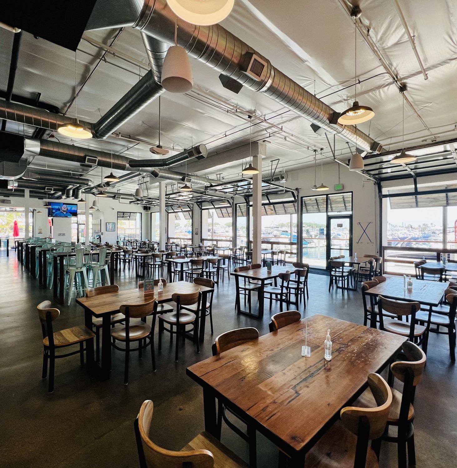 Huntington Harbor Brewpub | Golden Road | Golden Road