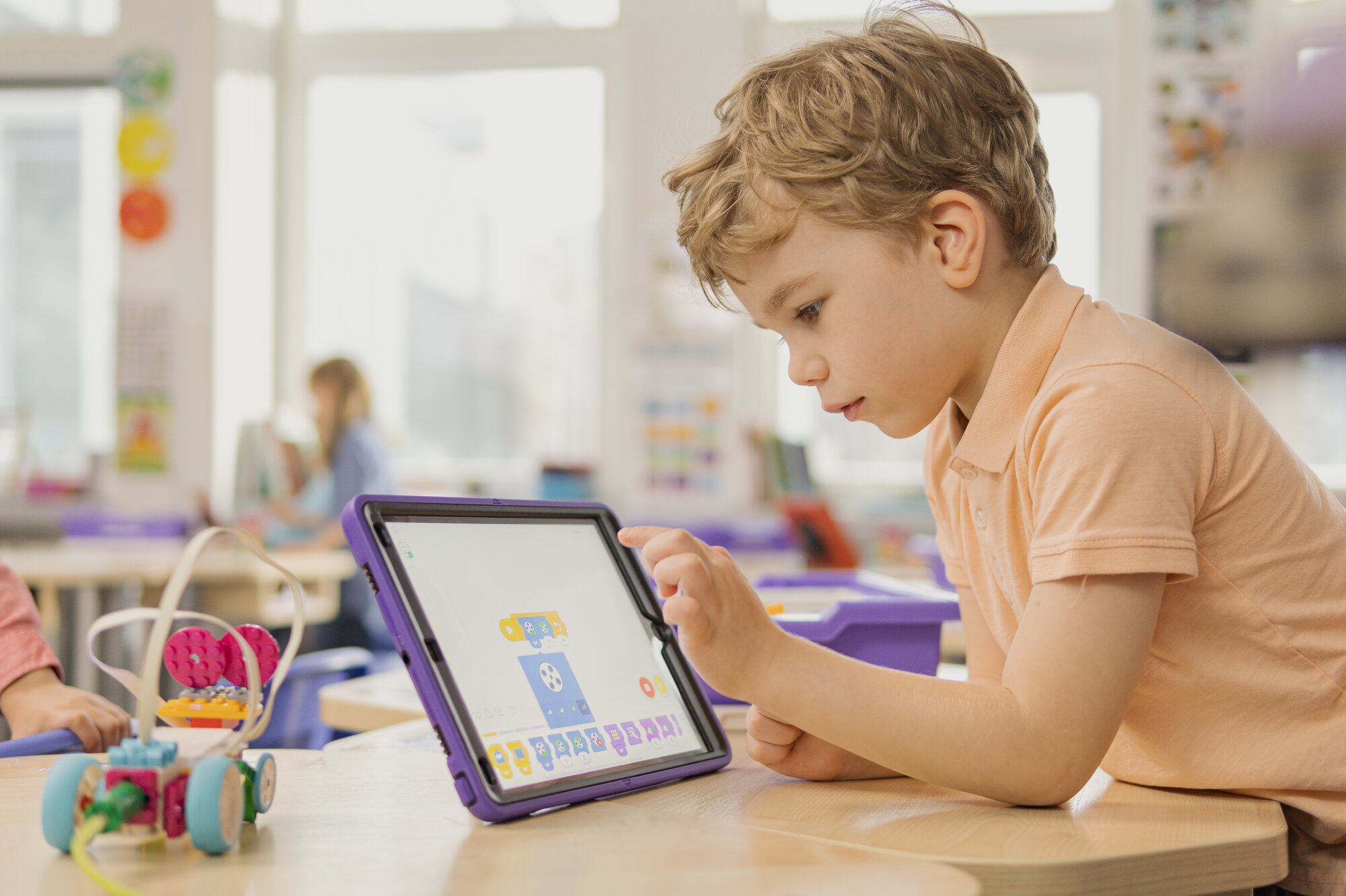 STEAM Academy | PROgrams | Chicago Metro | RoboTikes (PreK & K)