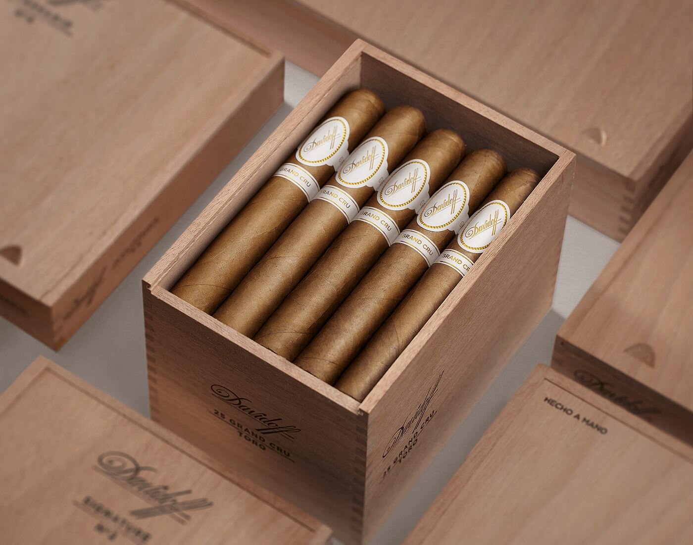 Official Davidoff of Geneva since 1911 - USA | Cigar Online Shop - Buy ...