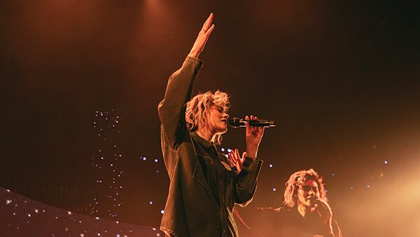 Home | Air1 Worship Music