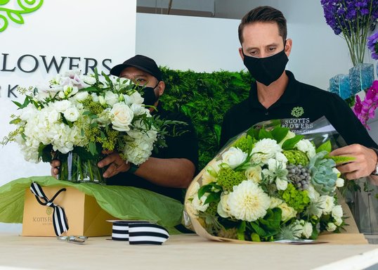 Manhattan Florist & Flower Delivery | Scotts Flowers NYC