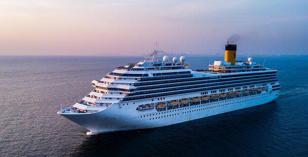 Best Shore Excursions for Norwegian Getaway Sailings | ToursByLocals