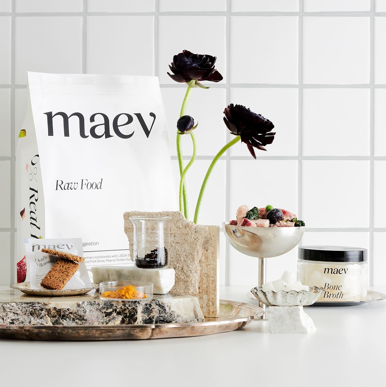 Maev | Raw dog food made easy.