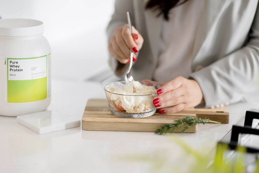 Receta de ensalada de cangrejo cremosa y refrescante | FitForMe