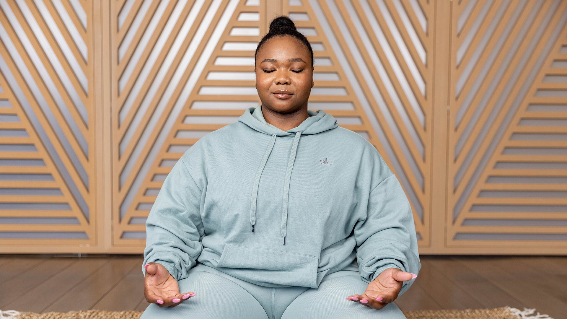 Class Finder | Alo Yoga