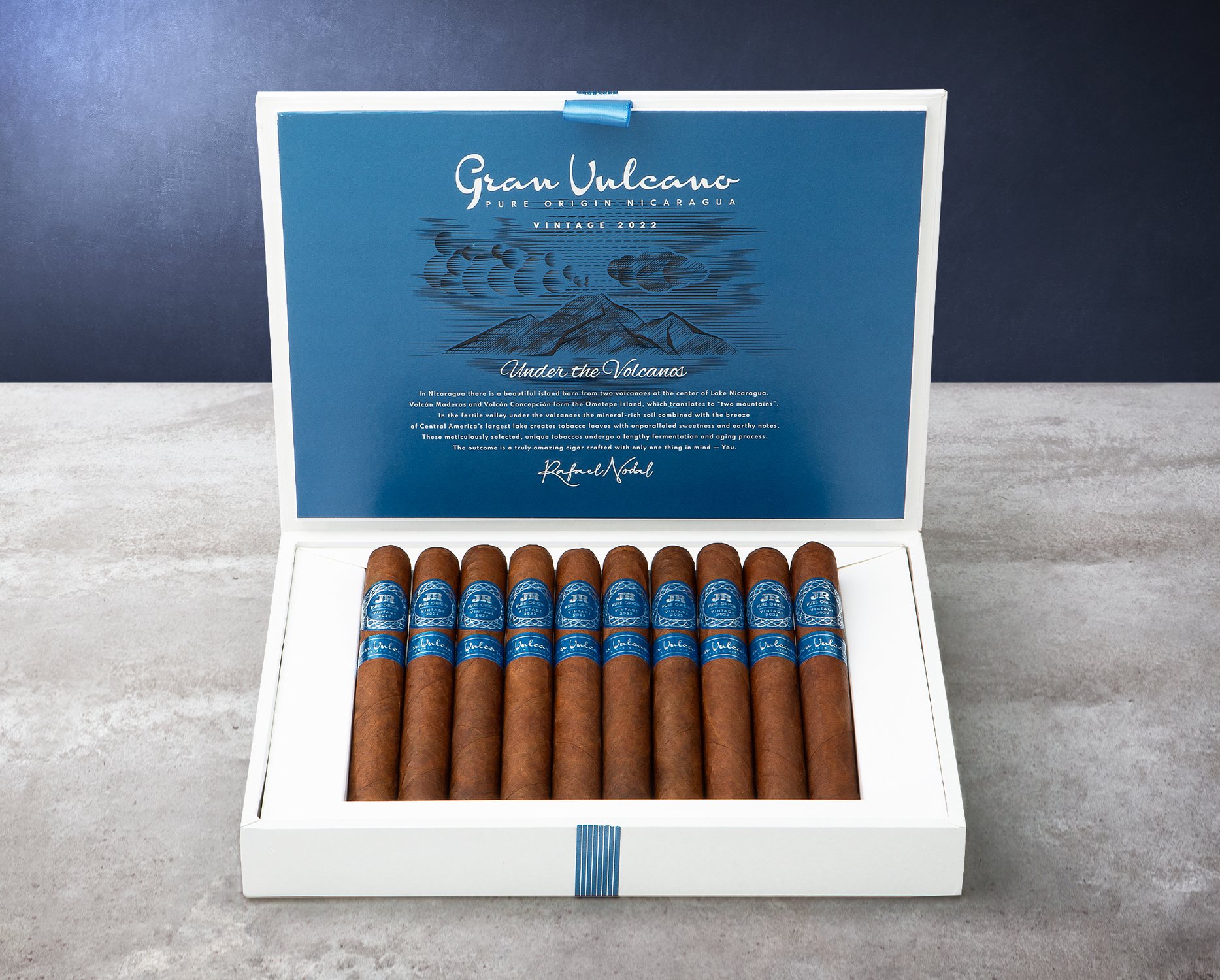Father's Day Cigar Gifts | Shop for Cigar Gifts for Dad | JR Cigars