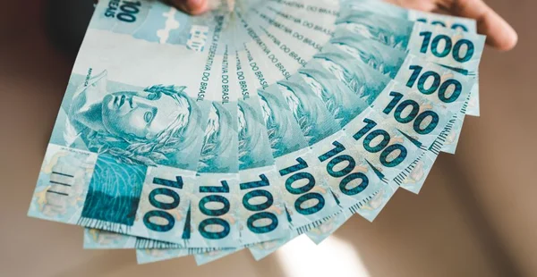 Cheque tem validade? Saiba o que é cheque prescrito | Blog Crédito