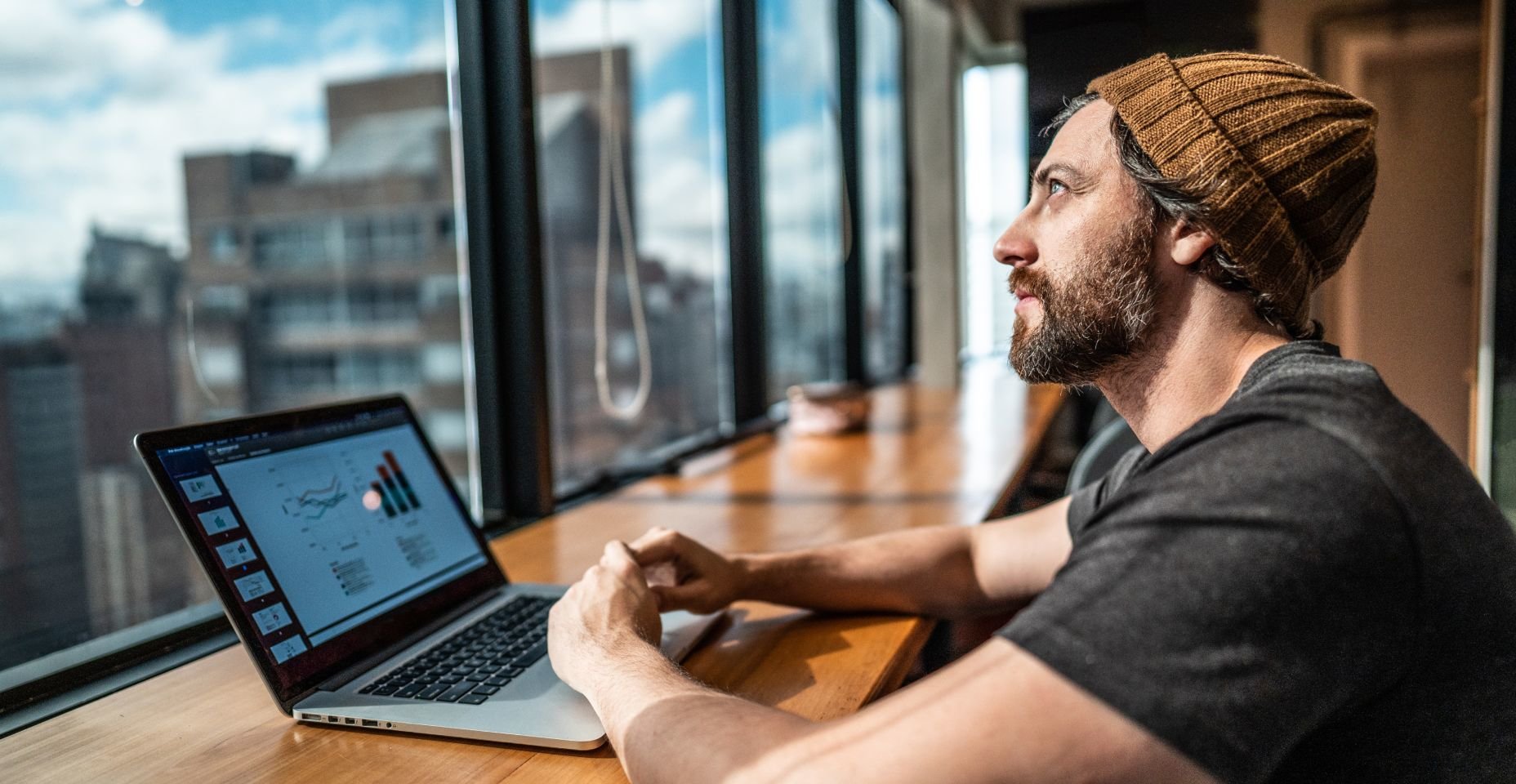 Entenda como funciona o trabalho autônomo no Brasil