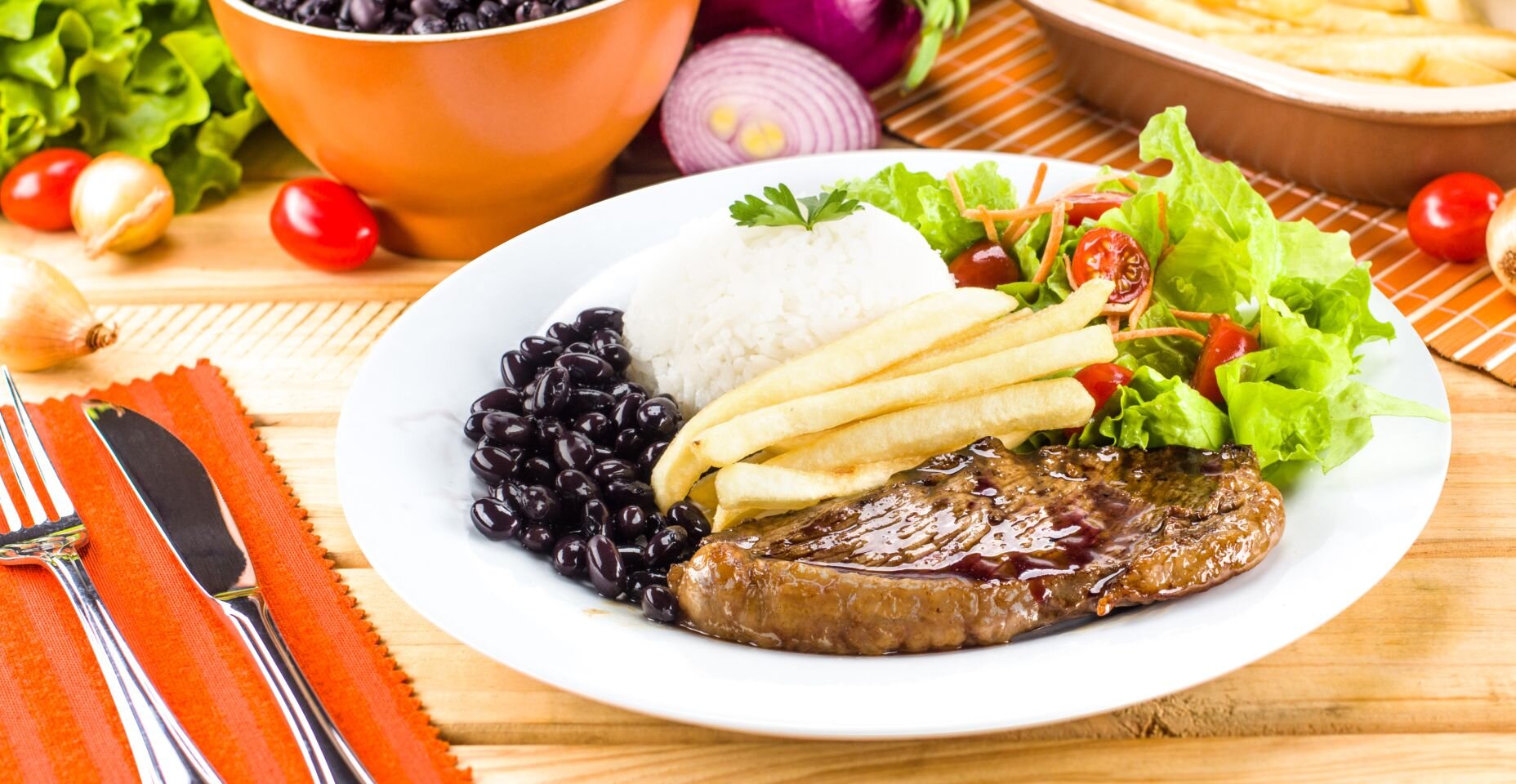 Cartão Prato Cheio: entenda tudo sobre o benefício | Educação Financeira