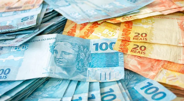 Cheque tem validade? Saiba o que é cheque prescrito | Blog Crédito