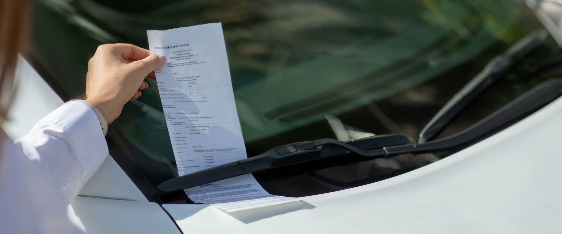 Aviso de irregularidade é multa? Confira | Blog Carteira Digital