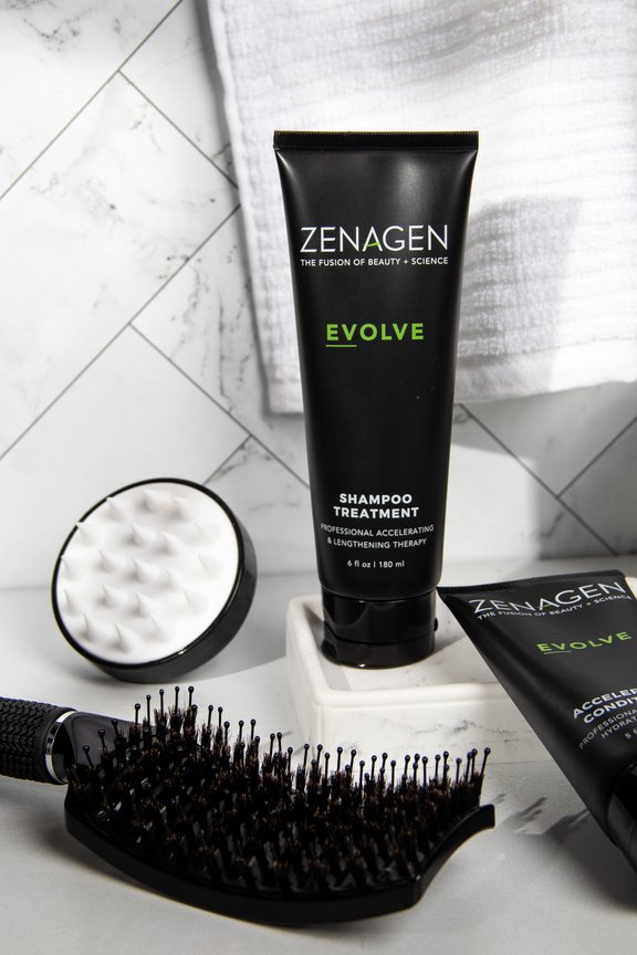 Get Rid of Dandruff: Zenagen's Top Tips | Zenagen Hair Loss Treatment