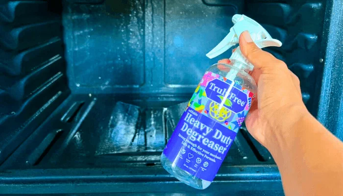 Non-Toxic Oven Cleaning: How to Clean Your Oven | Truly Free Home