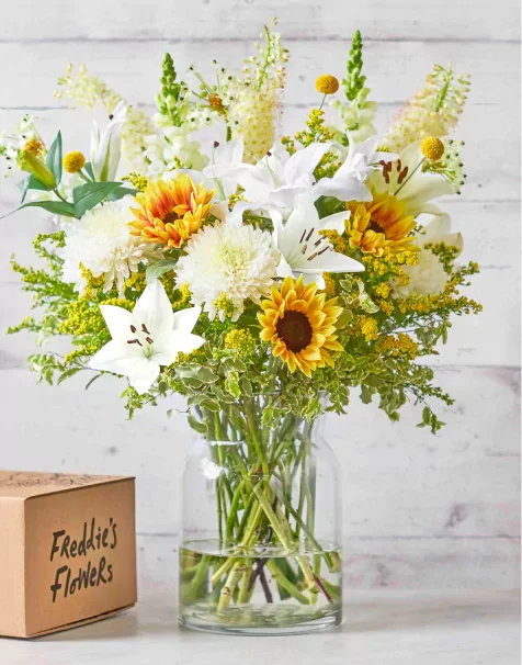 Flower Gifts Delivery | Send Flowers as a Gift | Freddie's Flowers