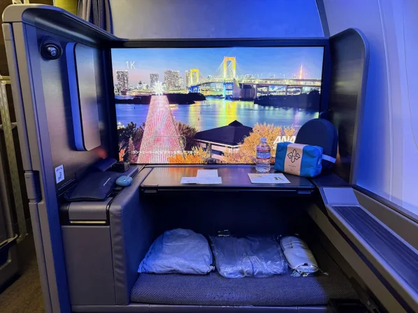 ANA “The Suite” First Class Review – 777-300ER (San Francisco to Tokyo ...