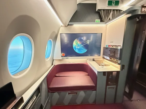 Review: Japan Airlines’ New A350 First Class (HND to DFW) - Roame