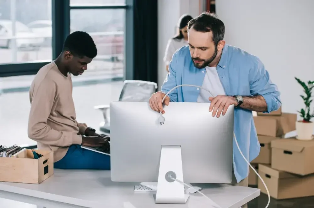 How to Change a Business Address for an LLC