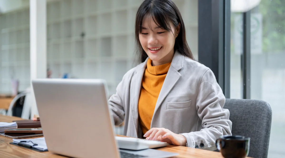 T-Shirt Business Name Generator (With 400 Creative Ideas)