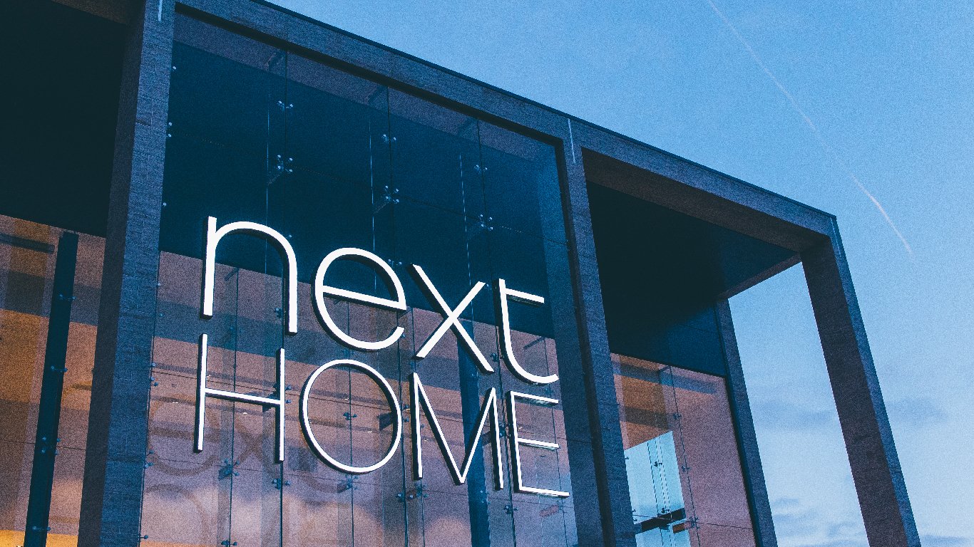 NEXT Plc | ULTRA LEDs