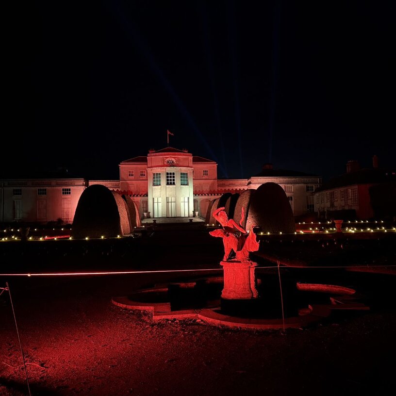 Luminate Light Trail: Interactive Wands | ULTRA LEDs