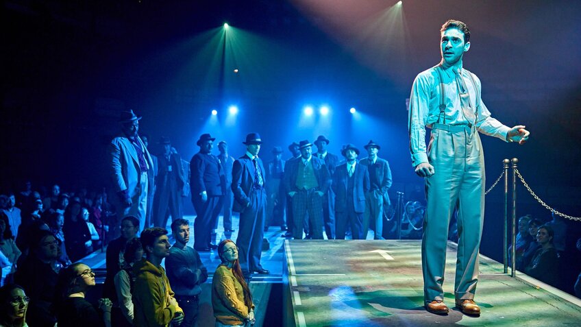 Guys & Dolls, Bridge Theatre | ULTRA LEDs