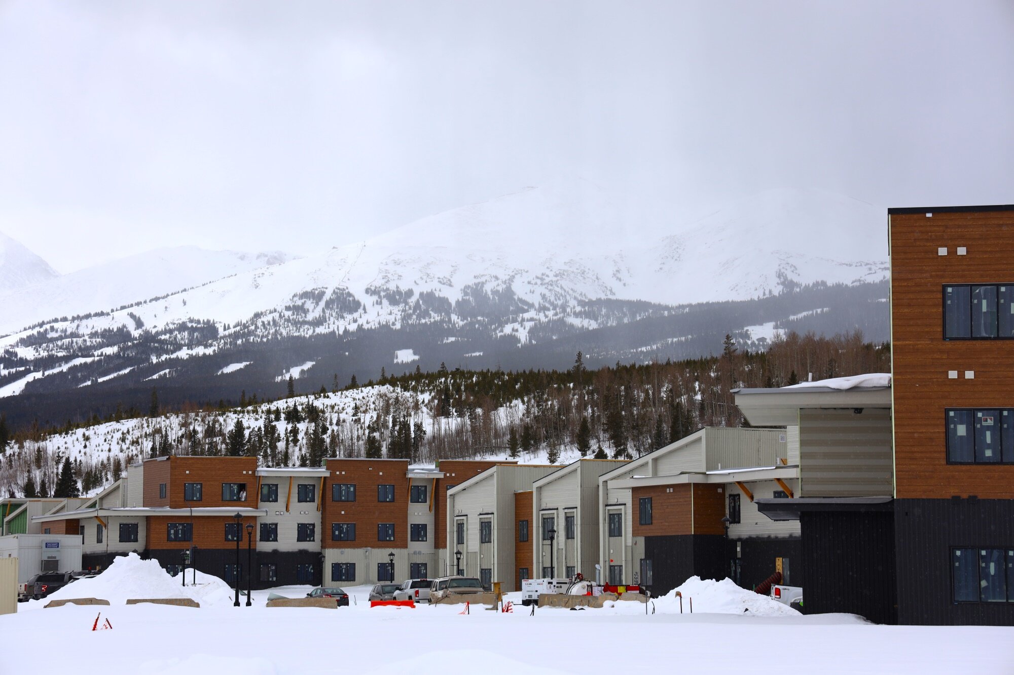 A net-zero affordable housing complex aims to assuage twin crises in ...