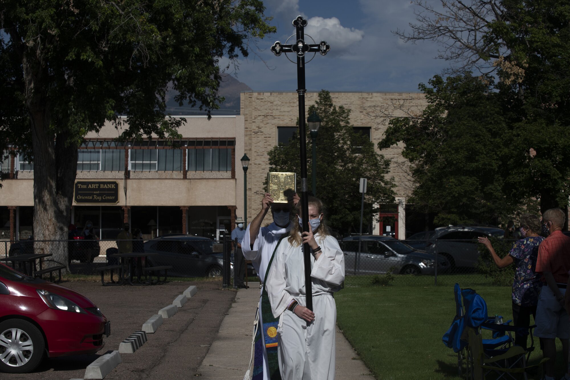 Where mask-wearing isn't gospel: Colorado churches grapple With ...