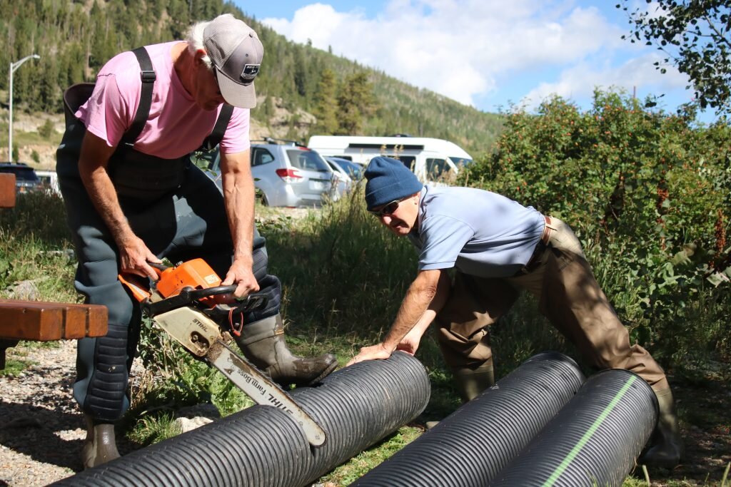 Beaver deceiver team helps humans ‘coexist happily’ with Colorado’s ...