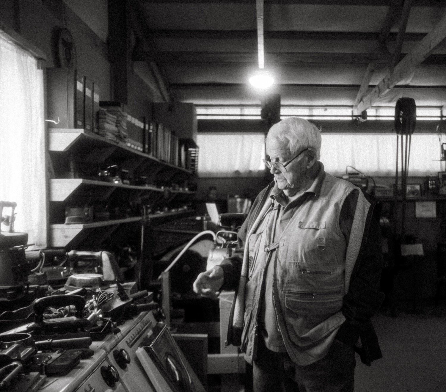 Collector preserves the history of washing machines with his own ...