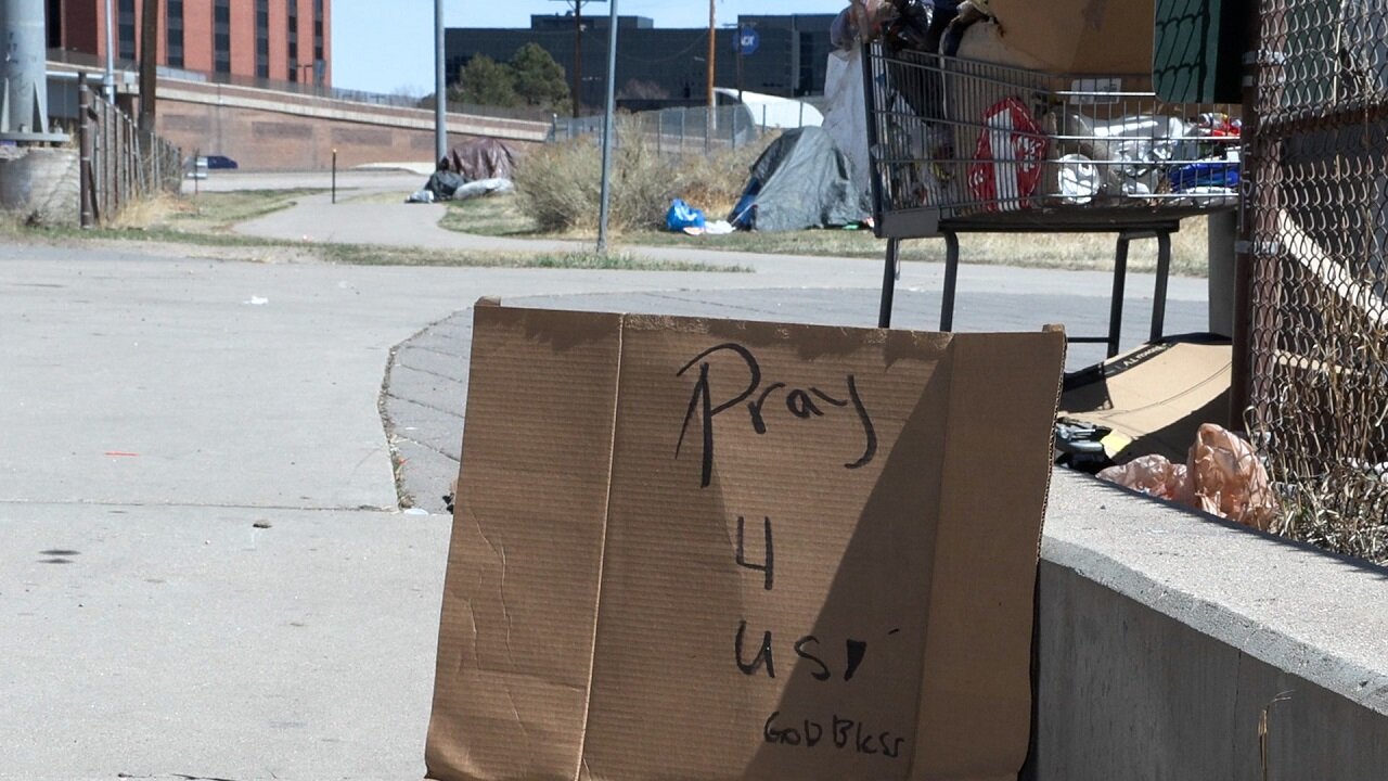 With worsening heat waves, unhoused people are especially vulnerable ...