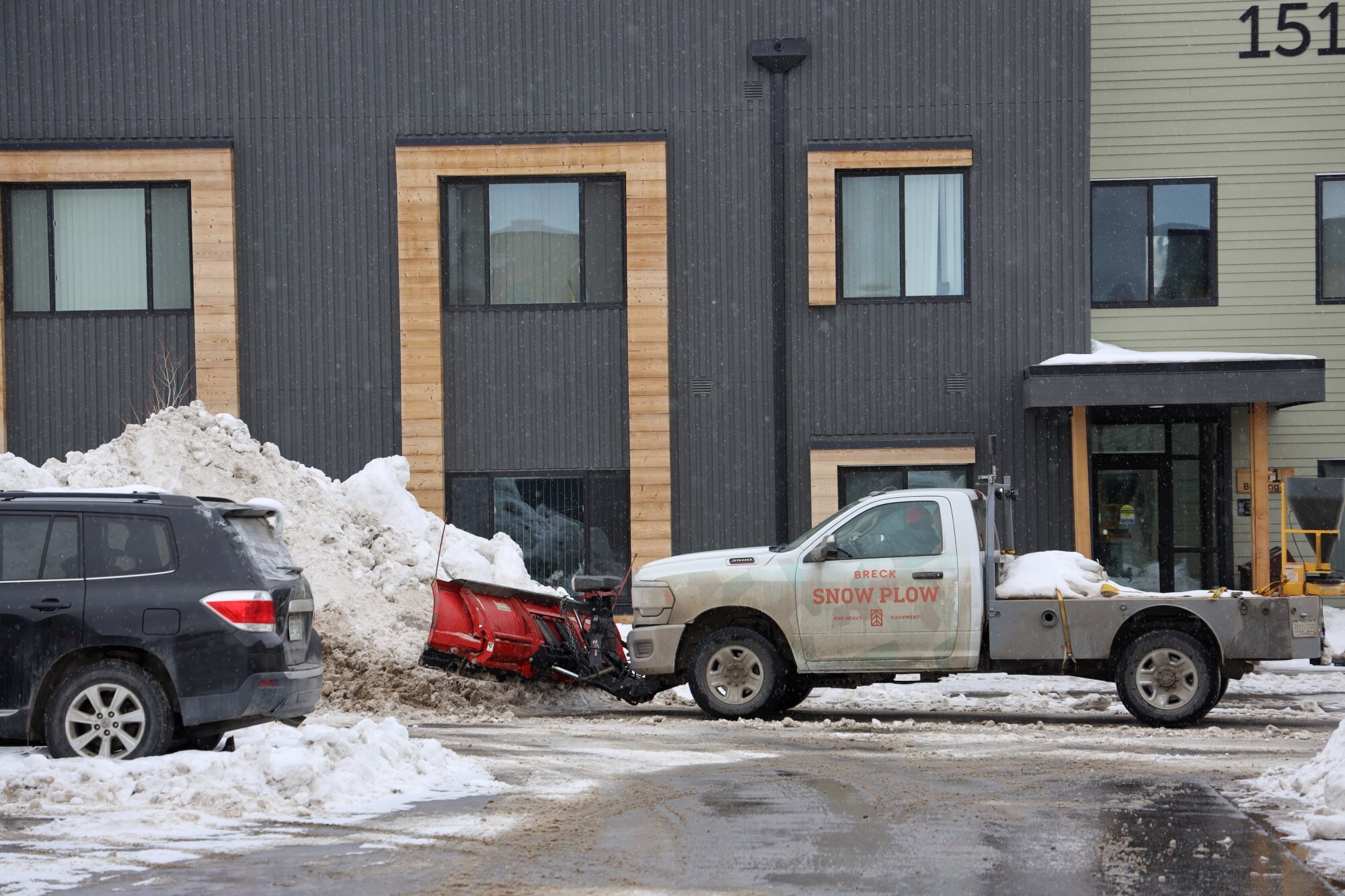 A net-zero affordable housing complex aims to assuage twin crises in ...