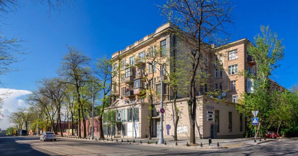 8 Tips for Investing in Mixed-Use Developments | Crexi