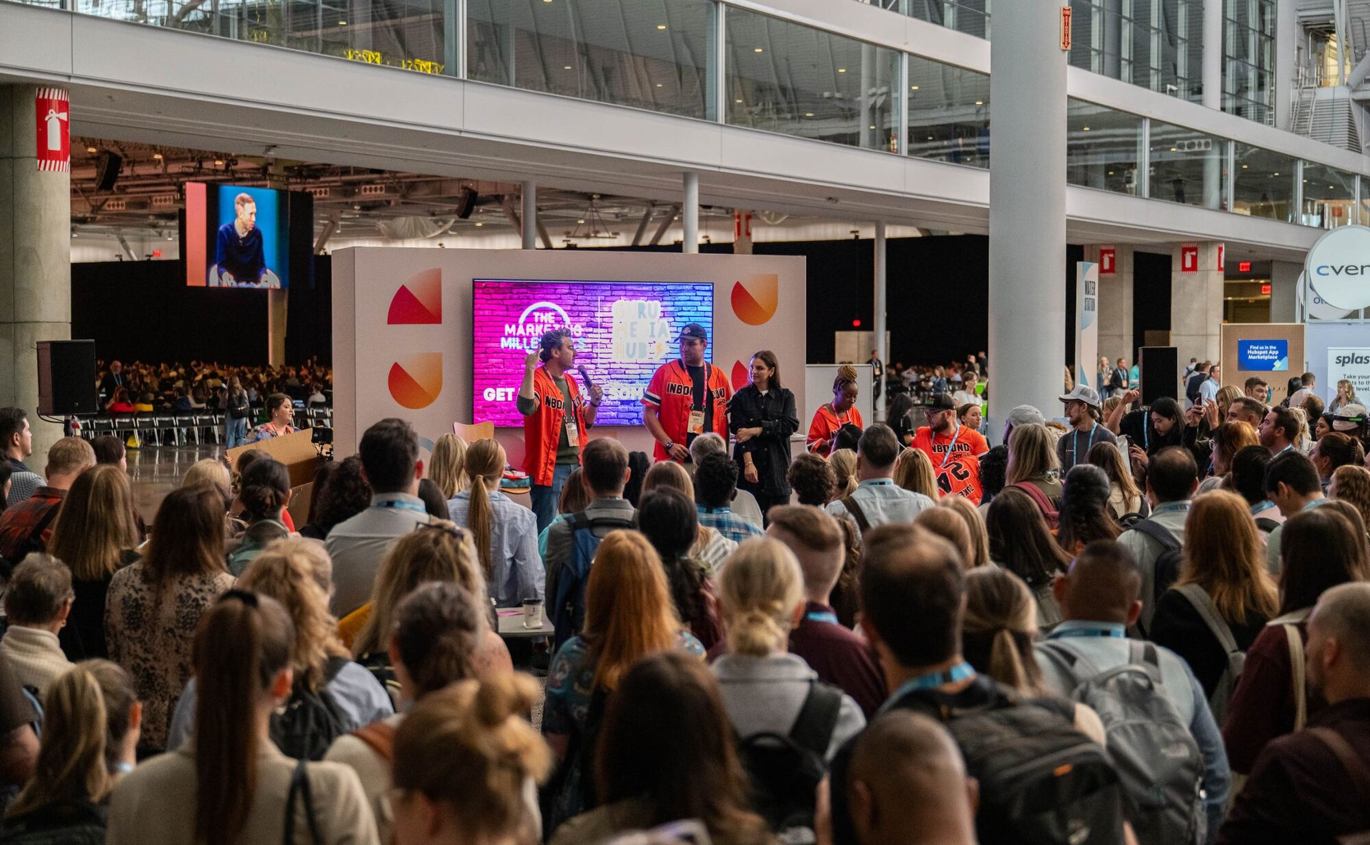 Bring Your Community Together: Apply to Host a Meetup at INBOUND 2025