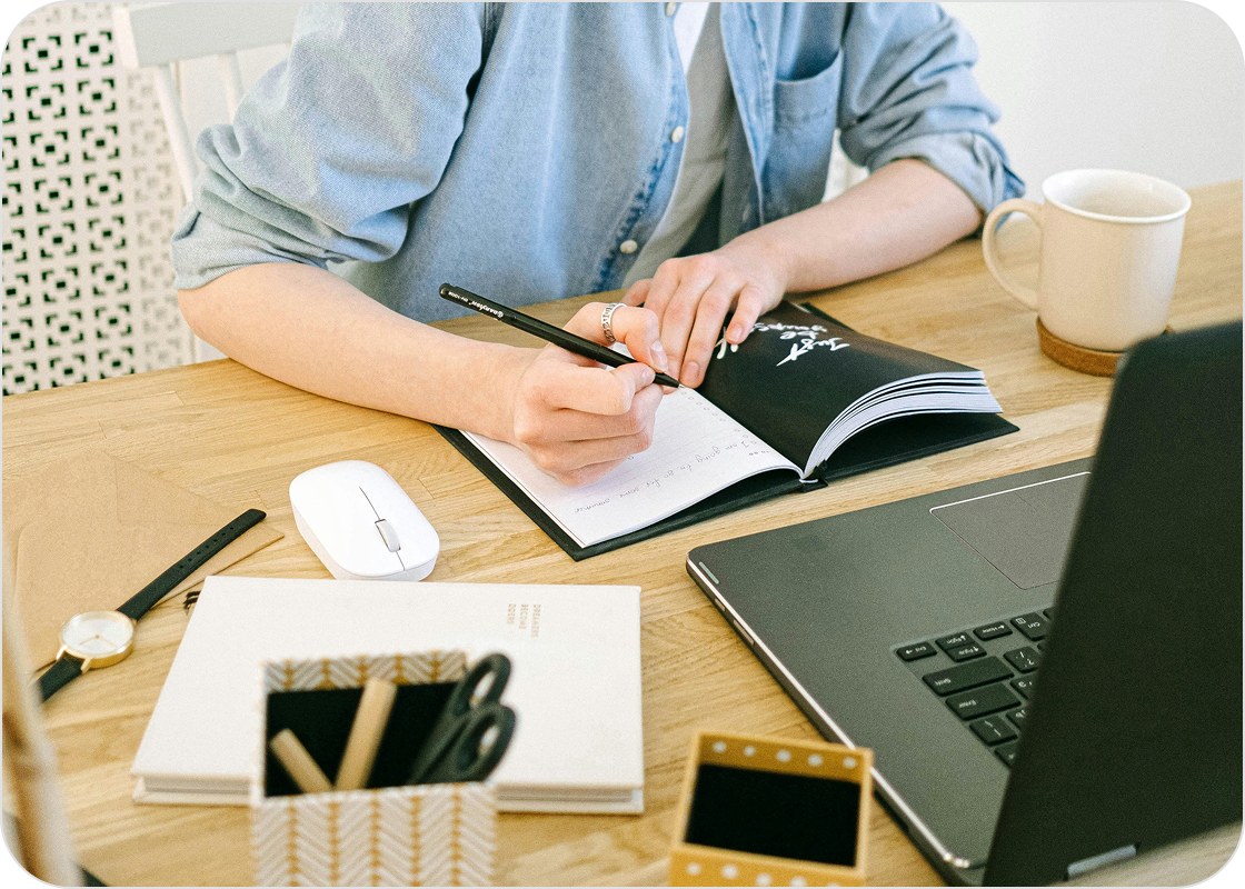 Your 2026 company swag calendar: A complete list | Wayo