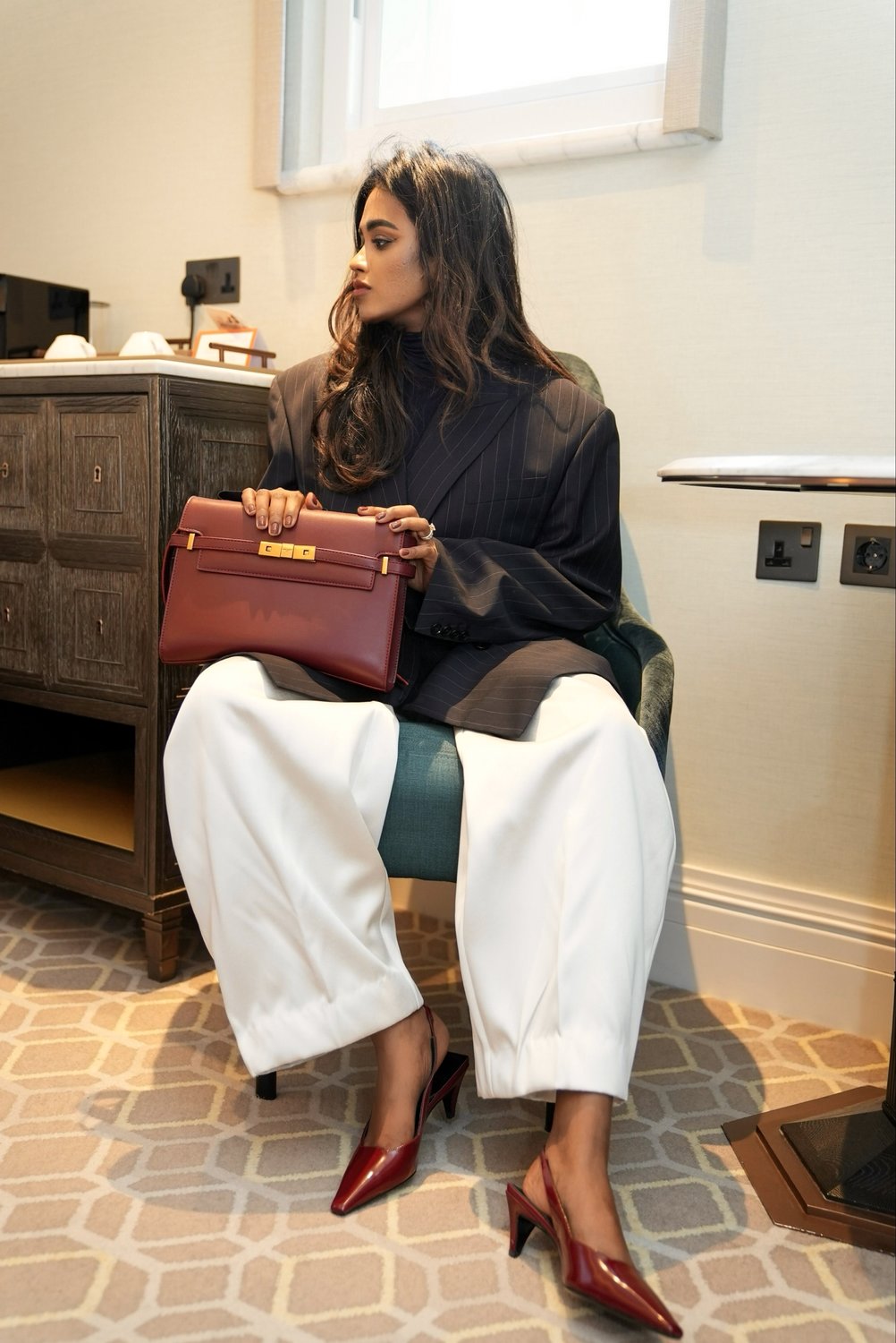 The Ultimate Guide to Choosing Your Perfect YSL Bag: Style, Durability ...