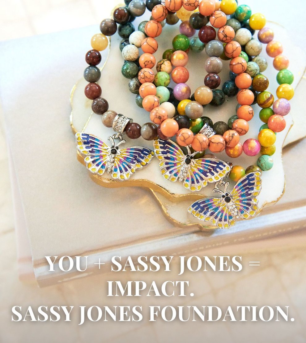 Sassy Jones ® Global Fashion And Beauty Brand That Sells Confidence